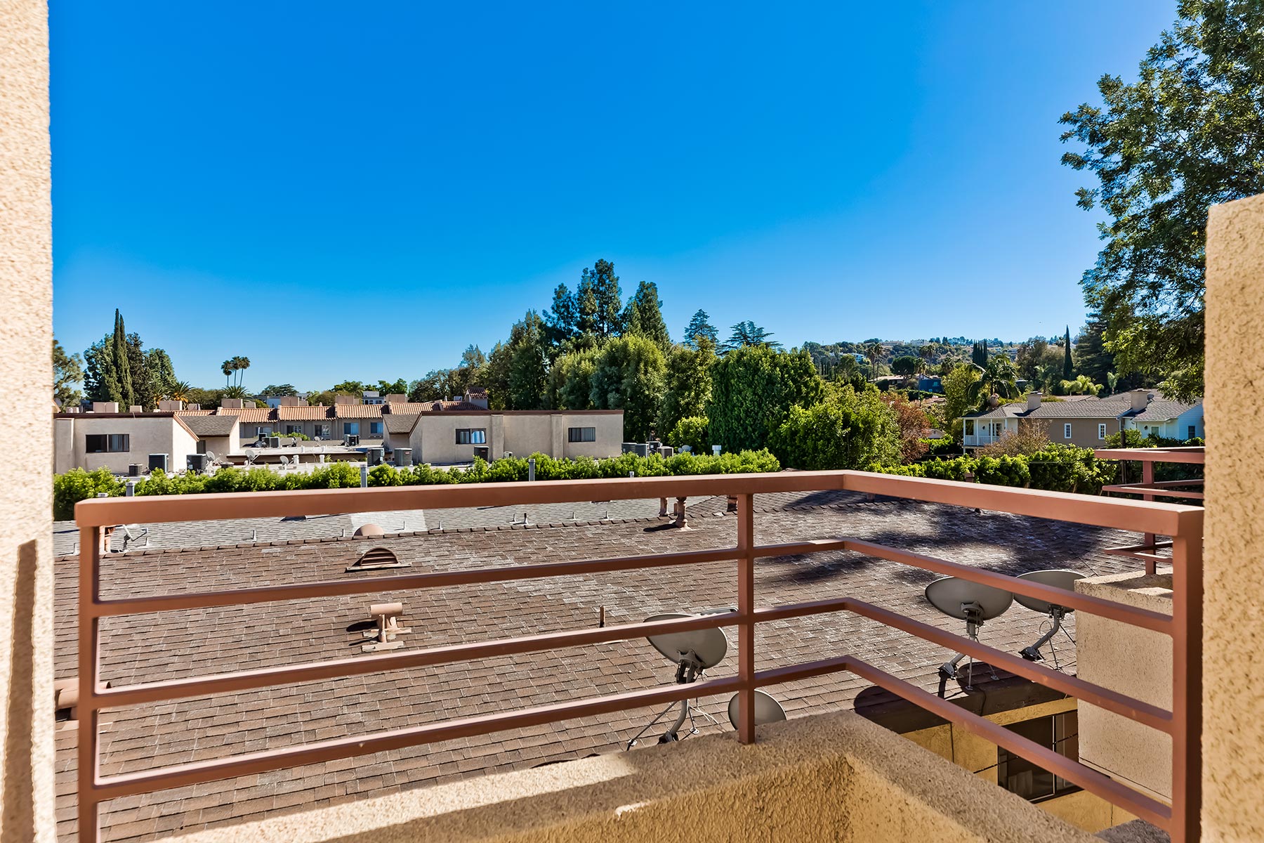 Michael J. Libow - 14290 Dickens Street, Unit 303, Sherman Oaks - Compass