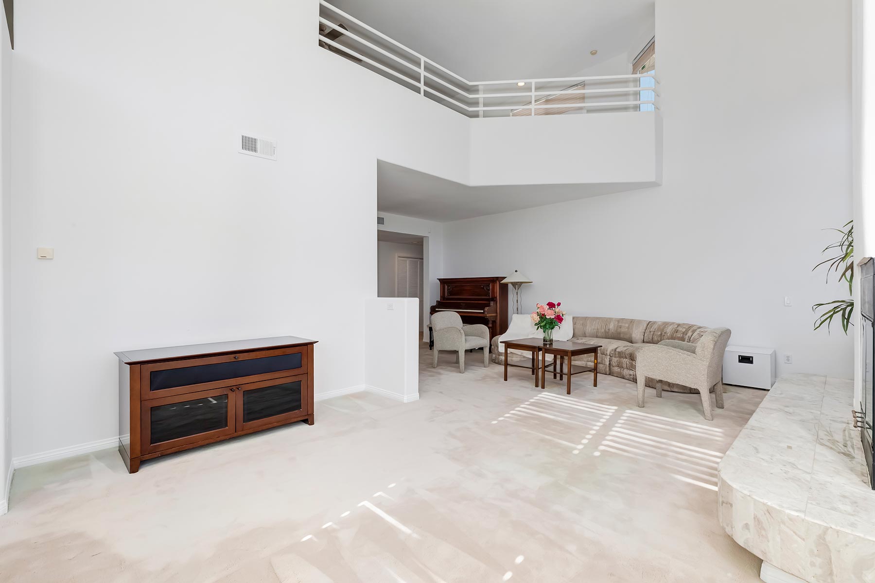 Michael J. Libow - 14290 Dickens Street, Unit 303, Sherman Oaks - Compass