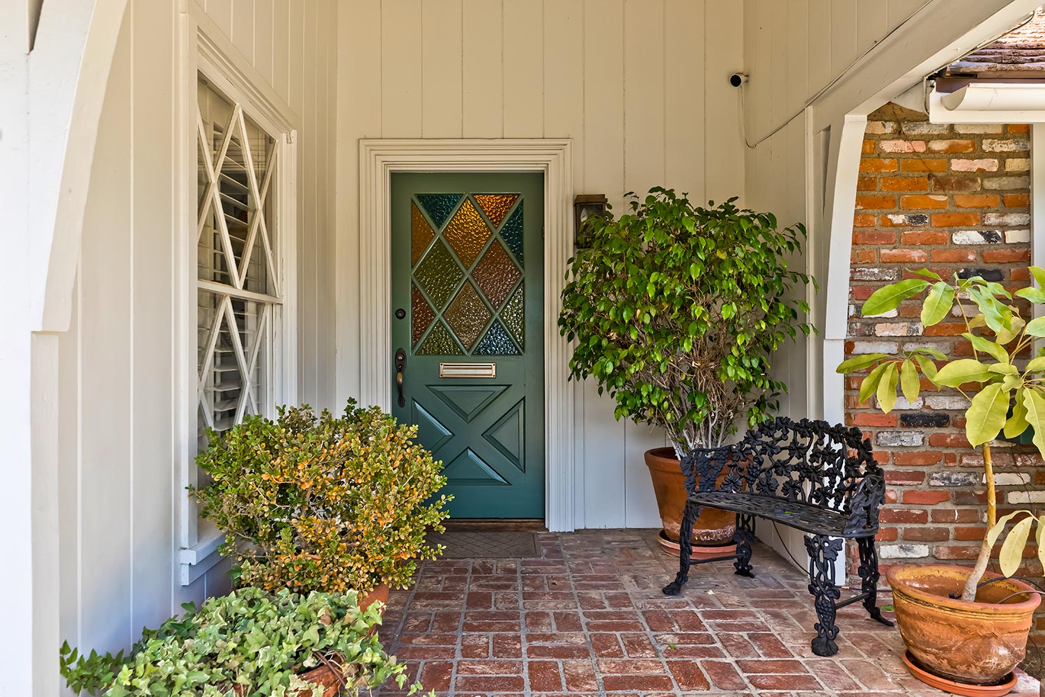 Garry Edelman - 17647 Tarzana Street, Encino - Keller Williams Realty